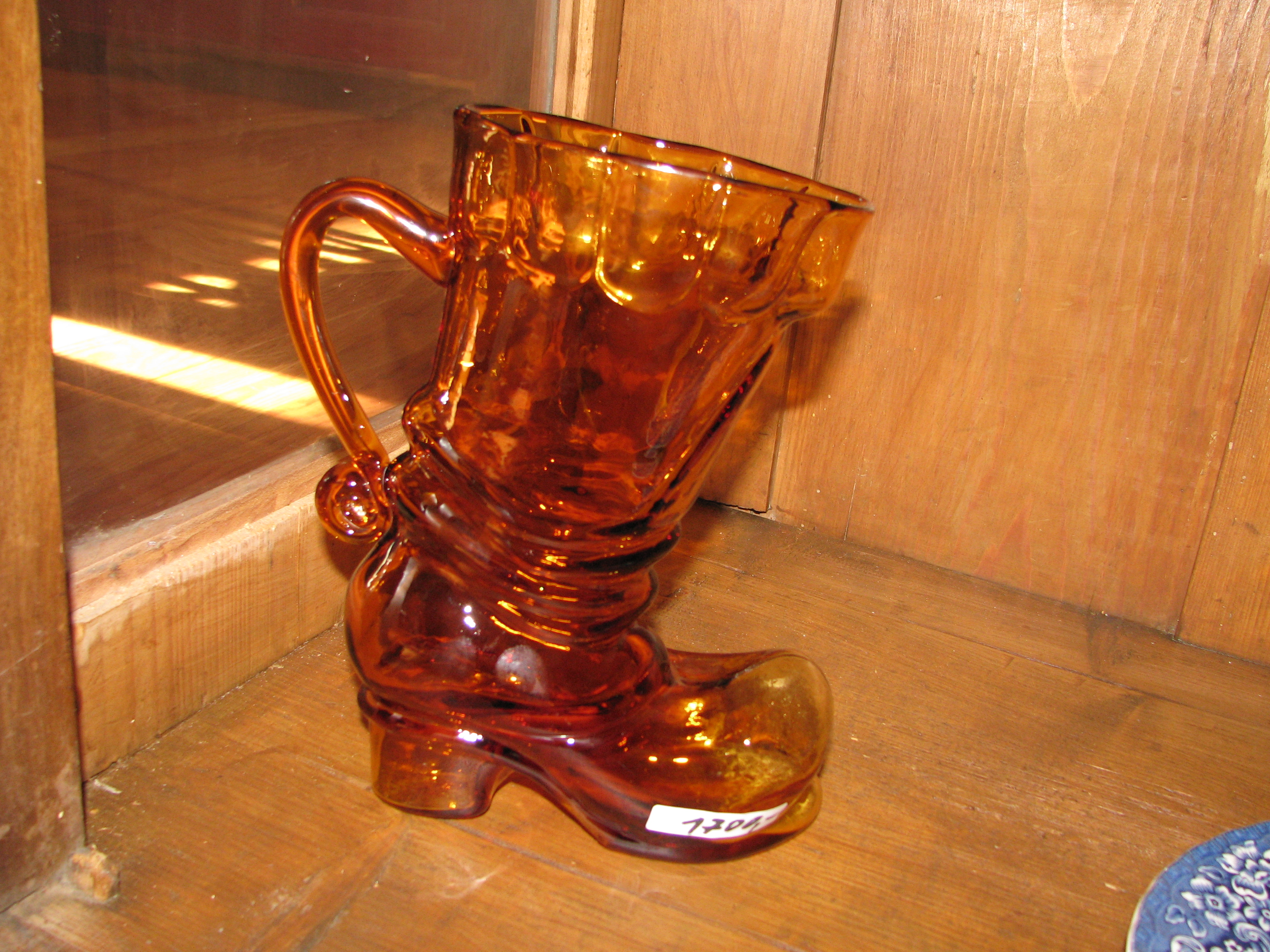 Prodej - Sklo Moser ?- pulitr, váza, bota, holinka | Antik Bechyně